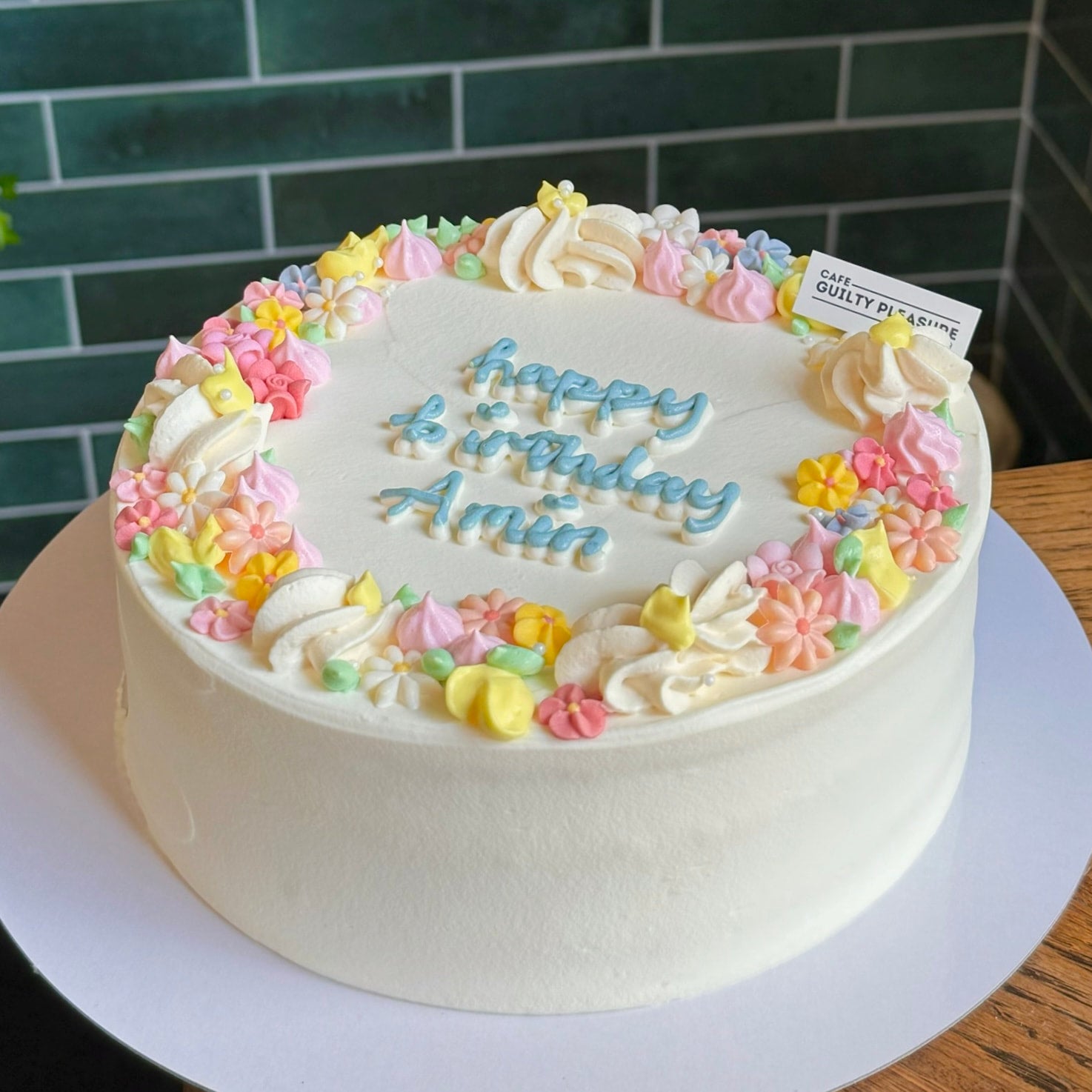 Floral Daisy Cake (Whole) | Cafe Guilty Pleasure