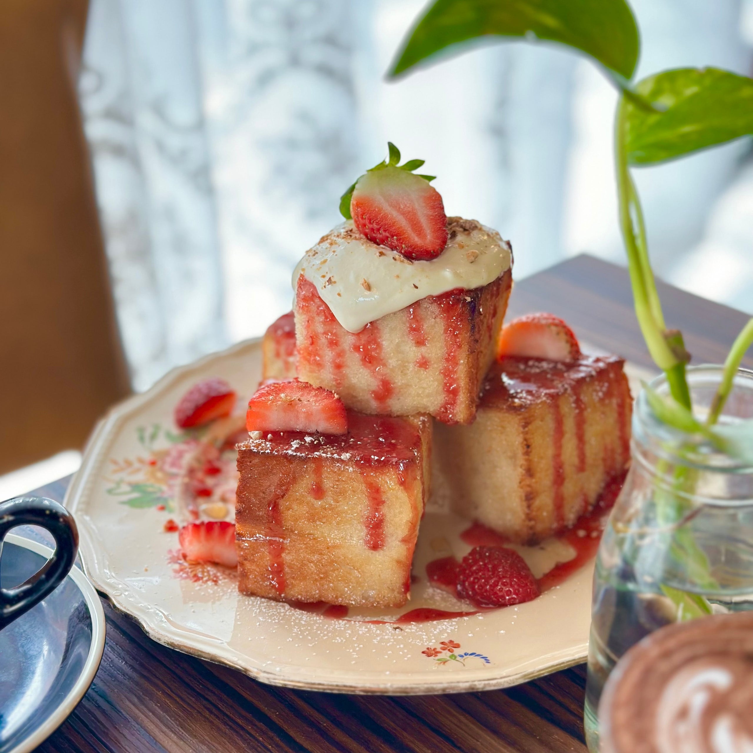 Strawberry Mascarpone Cube Toast | Cafe Guilty Pleasure